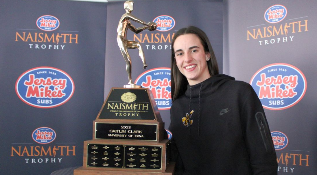 Clark Makes History with Second Straight Naismith Award – The Published ...
